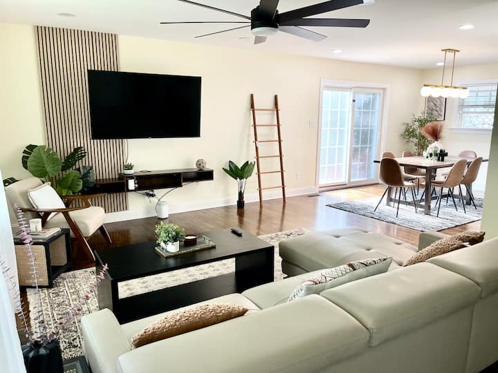 Beautiful 3b2ba Home Near Mgm - Oxon Hill, MD