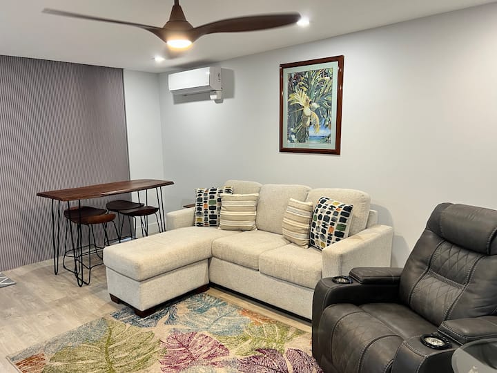 Kalama Terrace Renovated Retreat, Ac! - Maui, HI