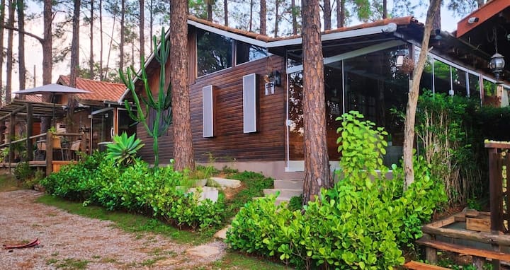 Casa Chalé 
Chalé Veraneio-itú-sp
Camping Carrion - Itu