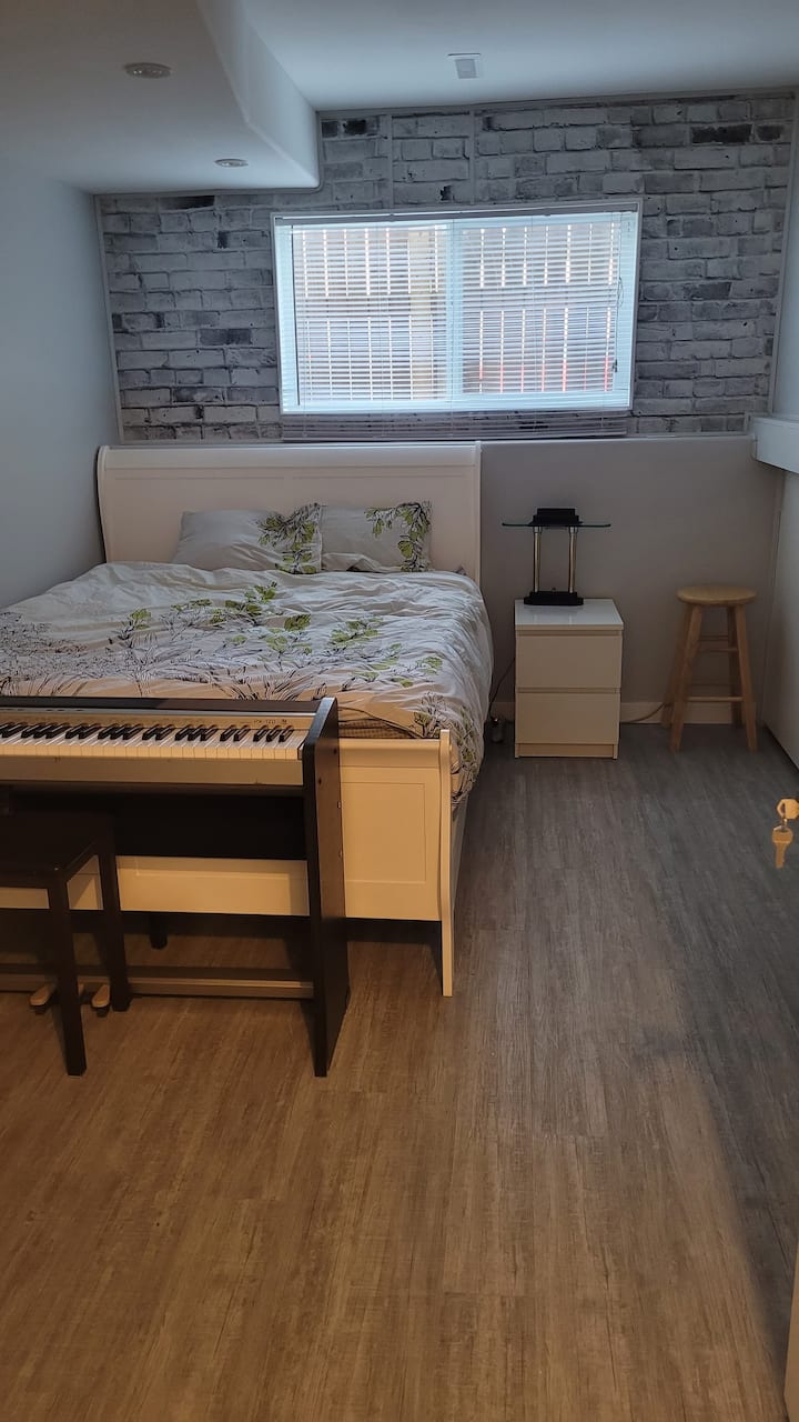 Plush Popcorn Room - Red Deer