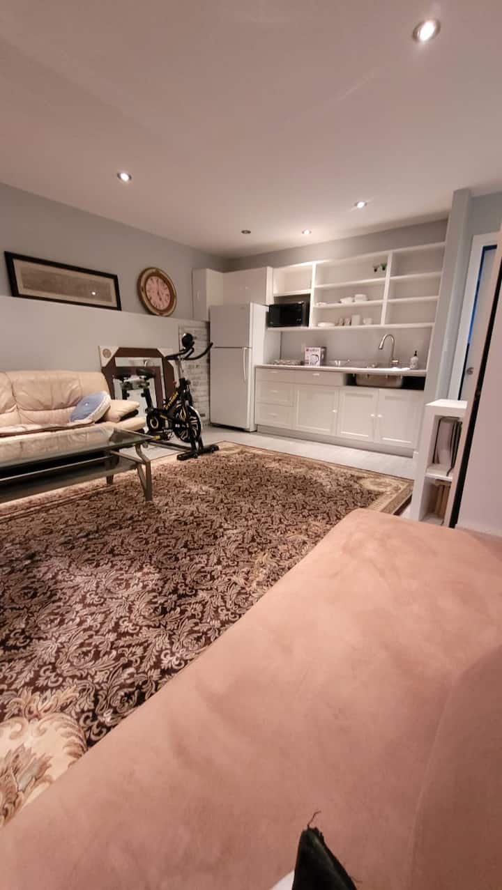 Plush Popcorn Room - Red Deer