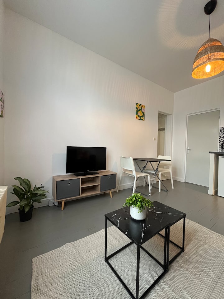 Studio N°2 Face Gare Tgv - Saint-Pierre-des-Corps