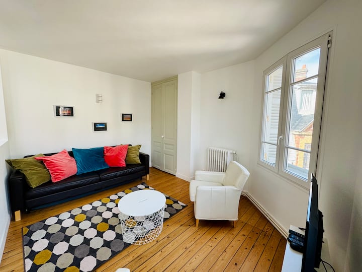 Maison Familiale Spacieuse, Au Cœur De Trouville - Deauville