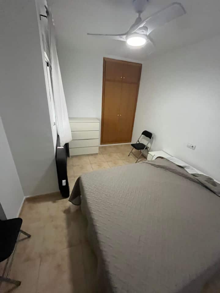 Habitación En Alcantarilla - Las Torres de Cotillas