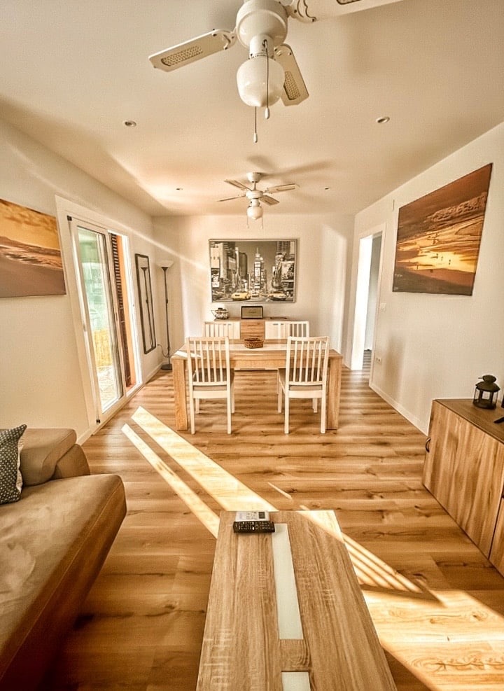Renovated, Quiet, And Central Apartment - Vilanova i la Geltrú