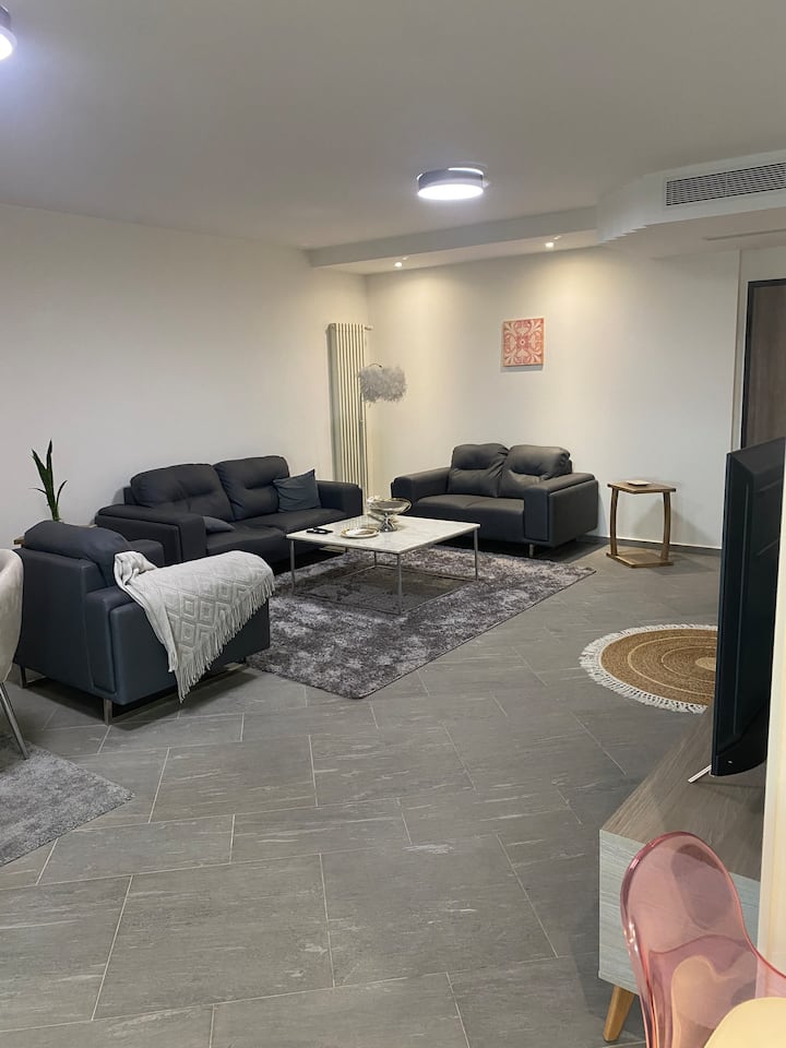 Appartement F3 Meublé - Algeri