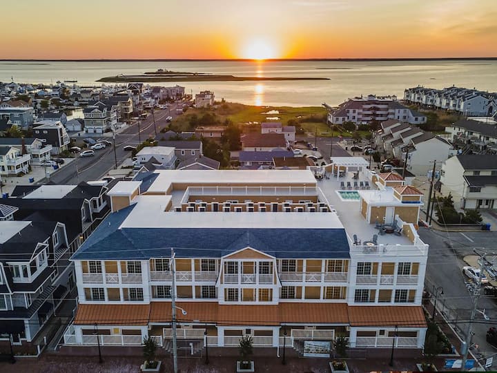 Luxury Lbi Oasis - Beach Haven, NJ