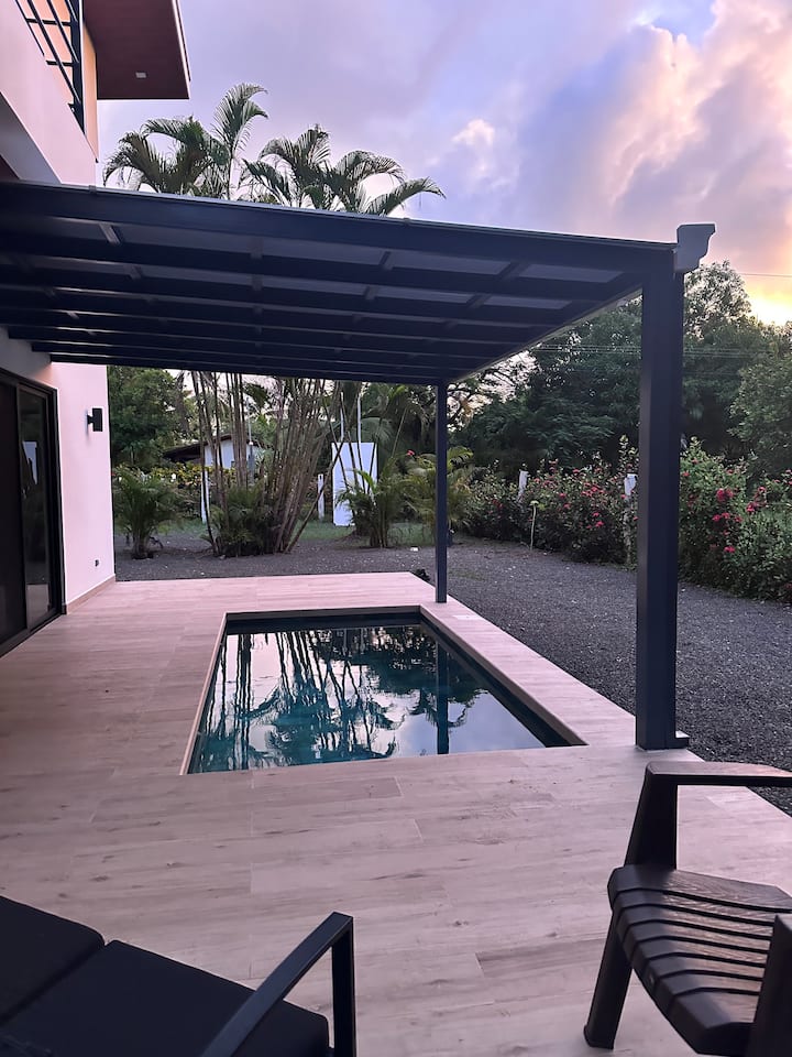 Beautiful Home - Beach Bliss! 90sec Walk To Beach - Bejuco District