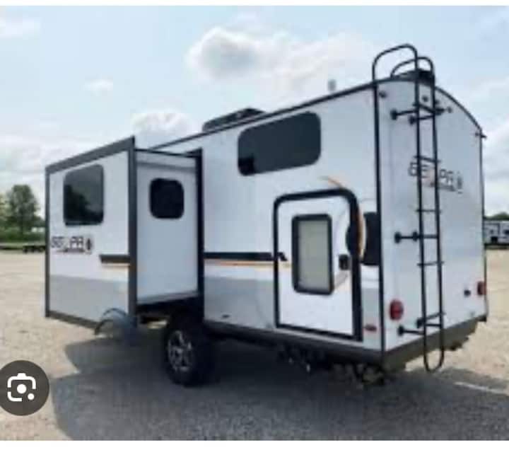 Glamming At Its Finest…. - Owen Sound