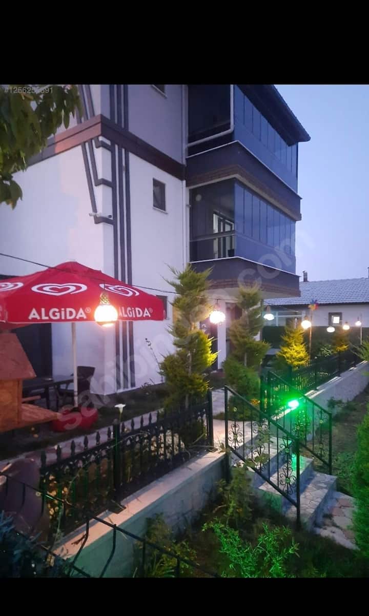 Afilli Konak (Müstakil, Bahçeli  Günlük Ev ) - Gerze