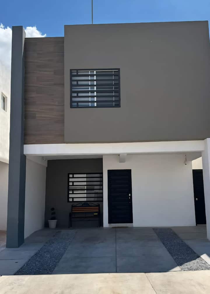 Casa Nueva En Fraccionamiento Privado - Chihuahua