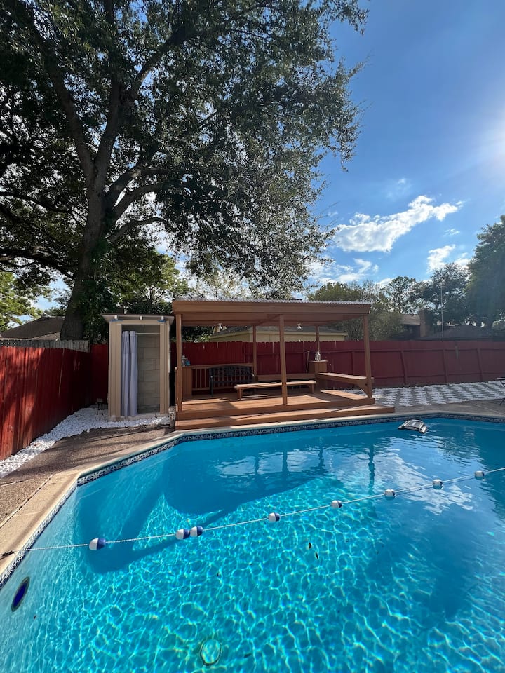 Family-friendly Relaxing Living Space In Houston - Splash Pad, Sugar Land