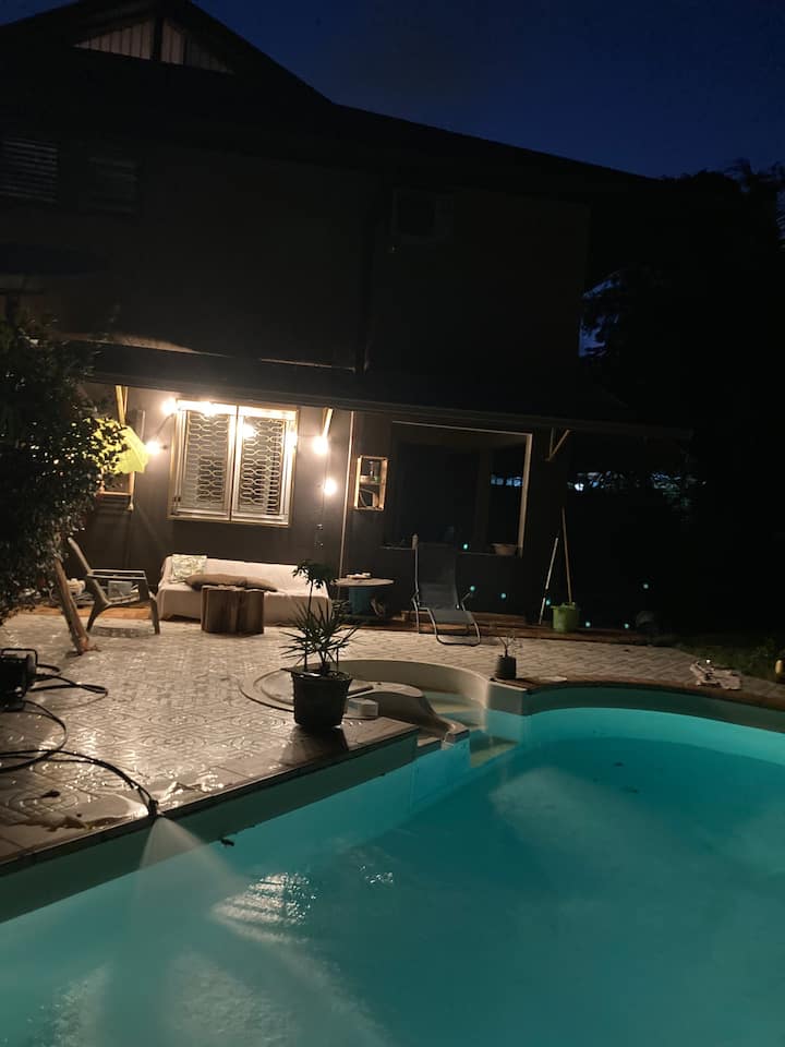 Chambre/appartement Avec Piscine -