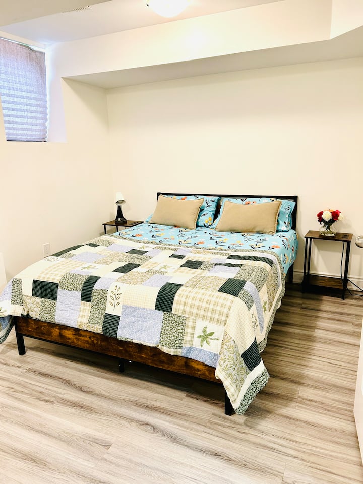 1 Bedroom Basement Apartment - Georgetown