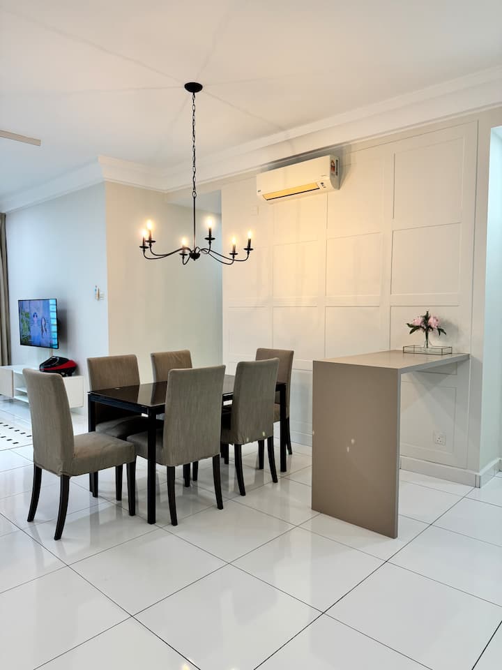 Paradigmmall,3br Platino,coway, Pool,large Balcony - Johor Bahru