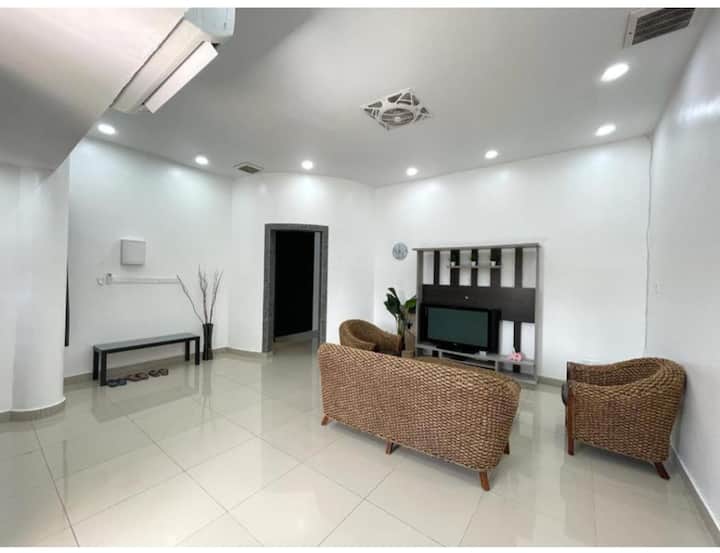 Rali Pd 32 People 2 Room Karaoke & 2 Swimming Pool - Port Dickson