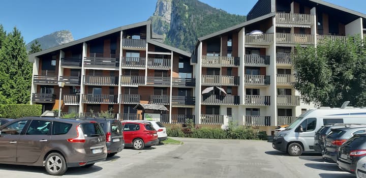 Studio Montagne
5 à 7 Nuits Mini. Selon La Date - Samoëns