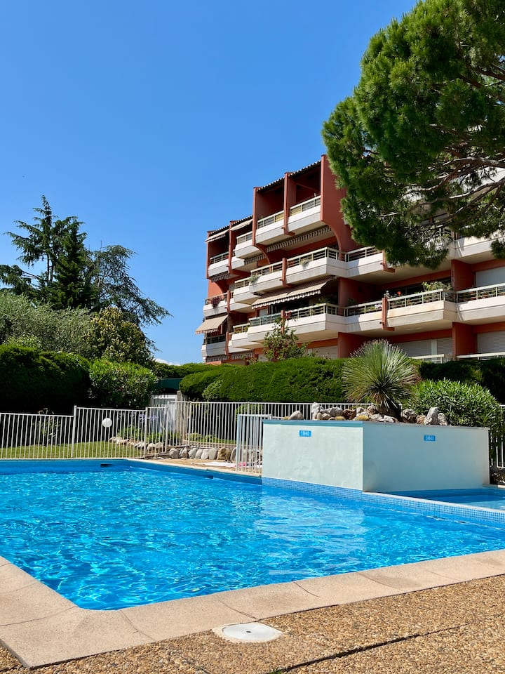 Studio St Laurent Du Var - Saint-Laurent-du-Var