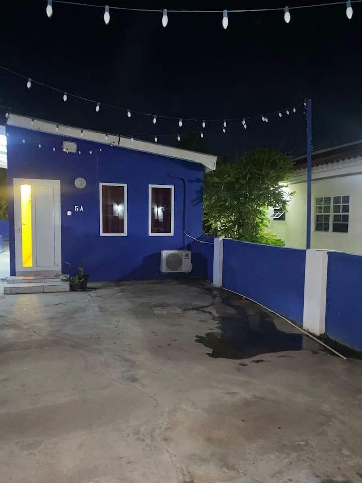 Cozie Home - Curaçao