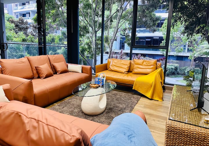 2 Mins To Train & Woolworths (Parties Not Allowed) - Rosebery