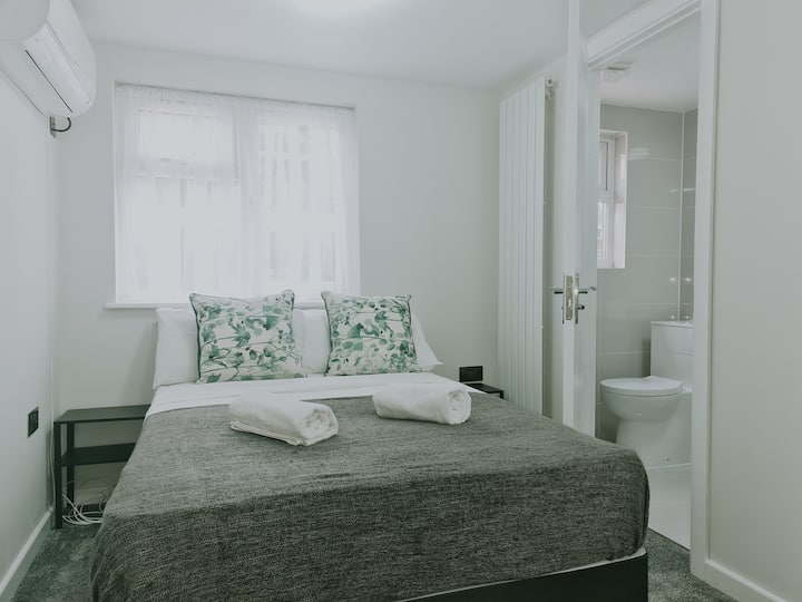 Bexleyheath House, Greater London - Dartford