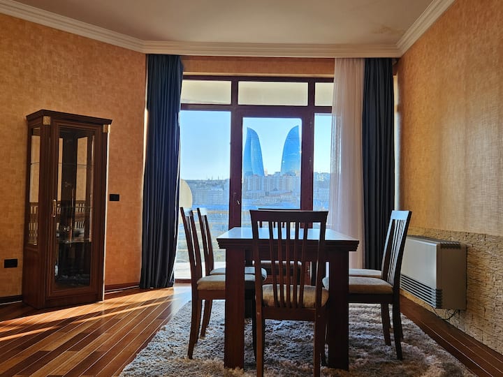 Baku Center With Nice View - Bakú