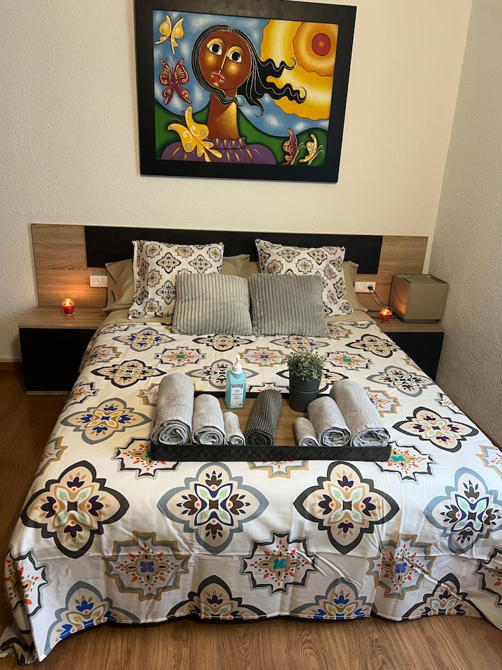 Chambre à 9 Minutes à Pied Du Musée Dalí - Figueras