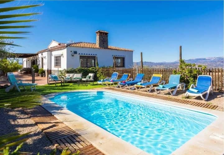 La Viña Villa: Fireplace, Bbq & Panoramic Views - Canillas de Aceituno