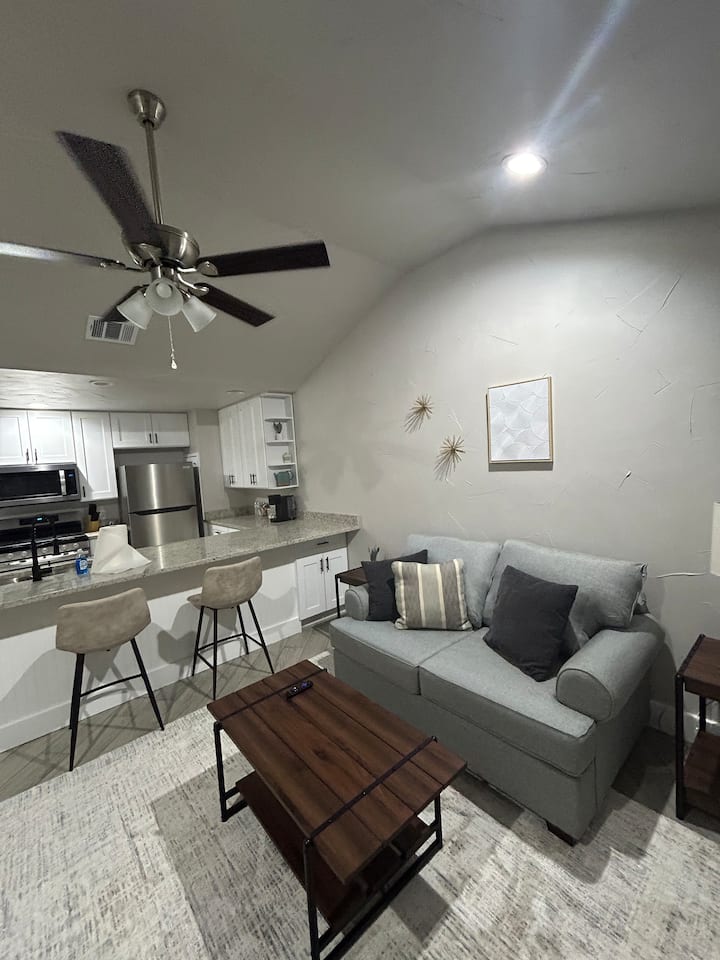 Best In Fw, 2 Mins From Cowtown. - Fort Worth, TX
