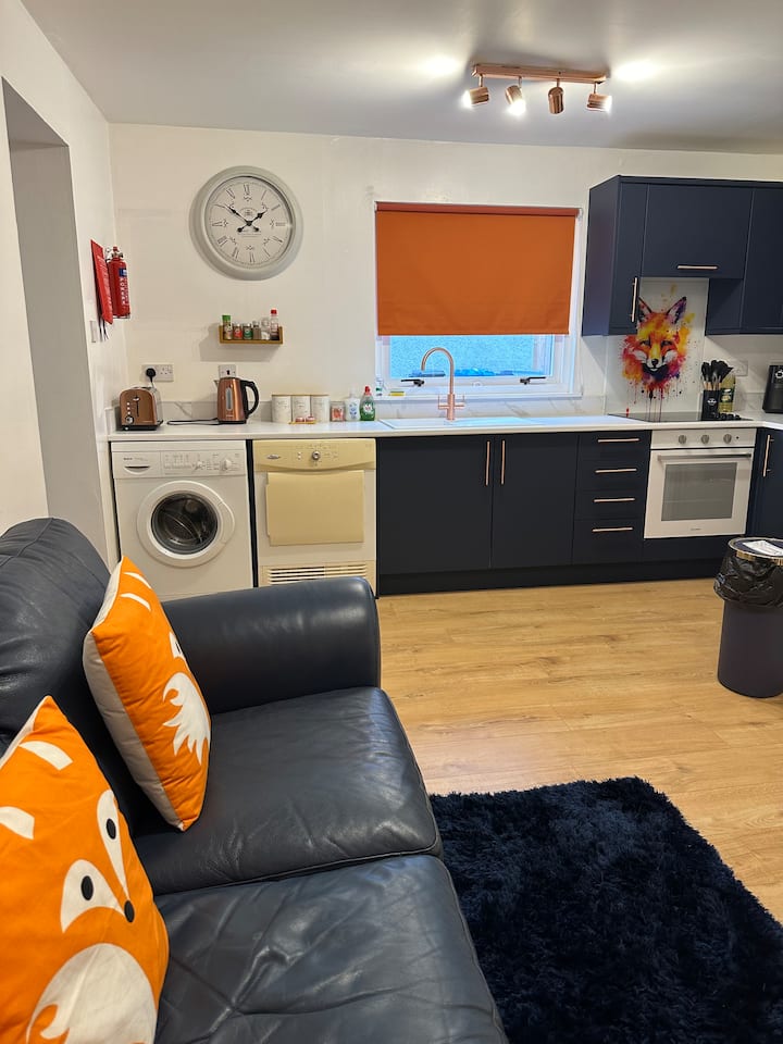 Foxes Den - 1 Bedroom Flat In Inverness - インヴァネス