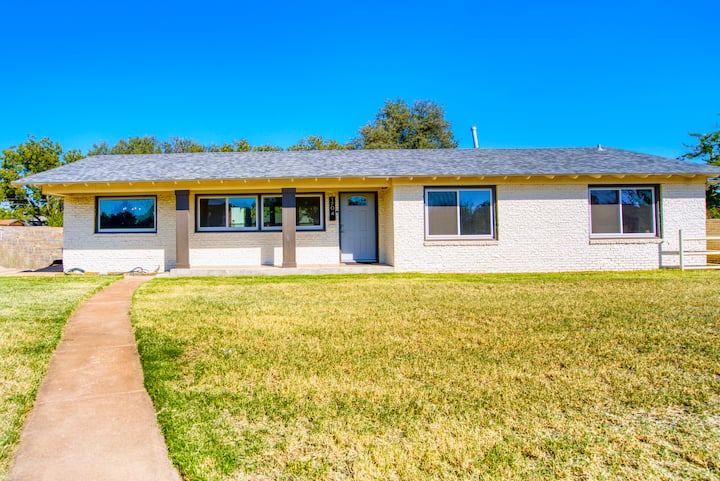 Home In Old Midland/downtown Midland/historic Area - Midland, TX