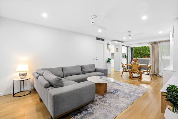 Modern, Spacious, Perfect Location - Windsor, Australia