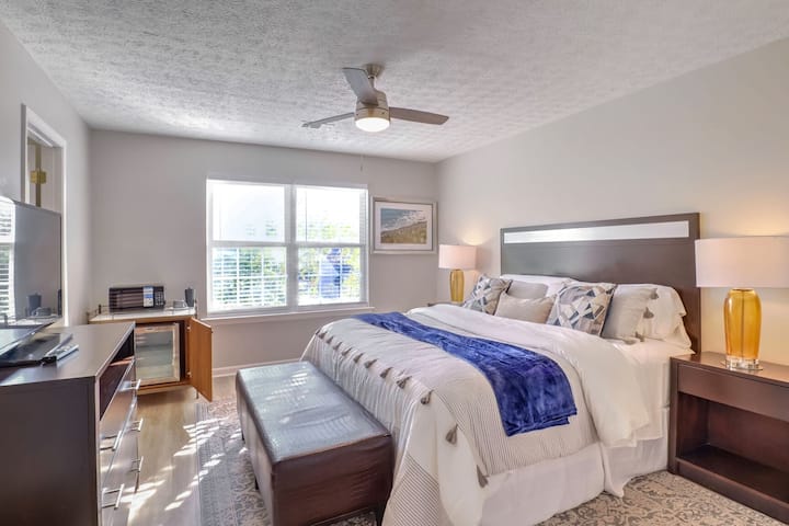 King Room Space Available - Dallas, GA
