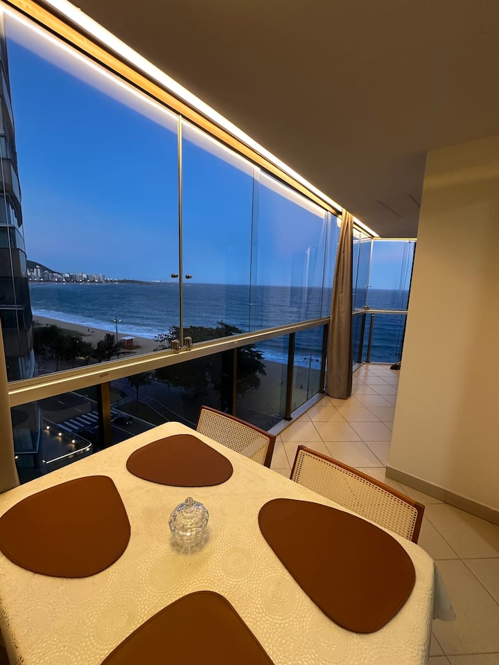 Apt Com Vista Fantástica
Frente Mar Praia Da Costa - Vila Velha