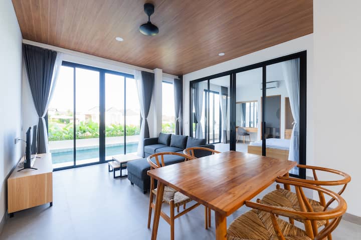 10 Min To Pererenan Beach! Brand New 3br Villa -