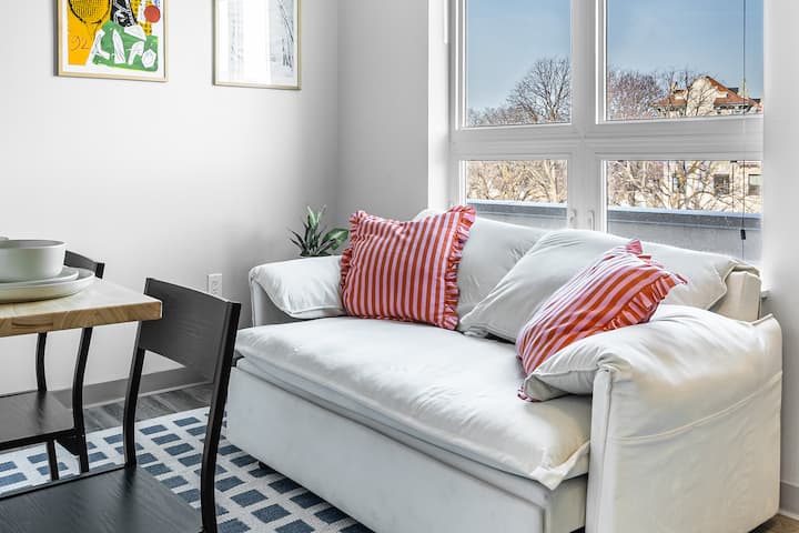 The Attia: Elevated • Cozy • Amenities! - Dorchester, MA