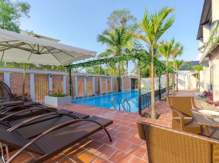 Villa 6 Phòng Ngủ Hồ Bơi Riêng - Phú Quốc
