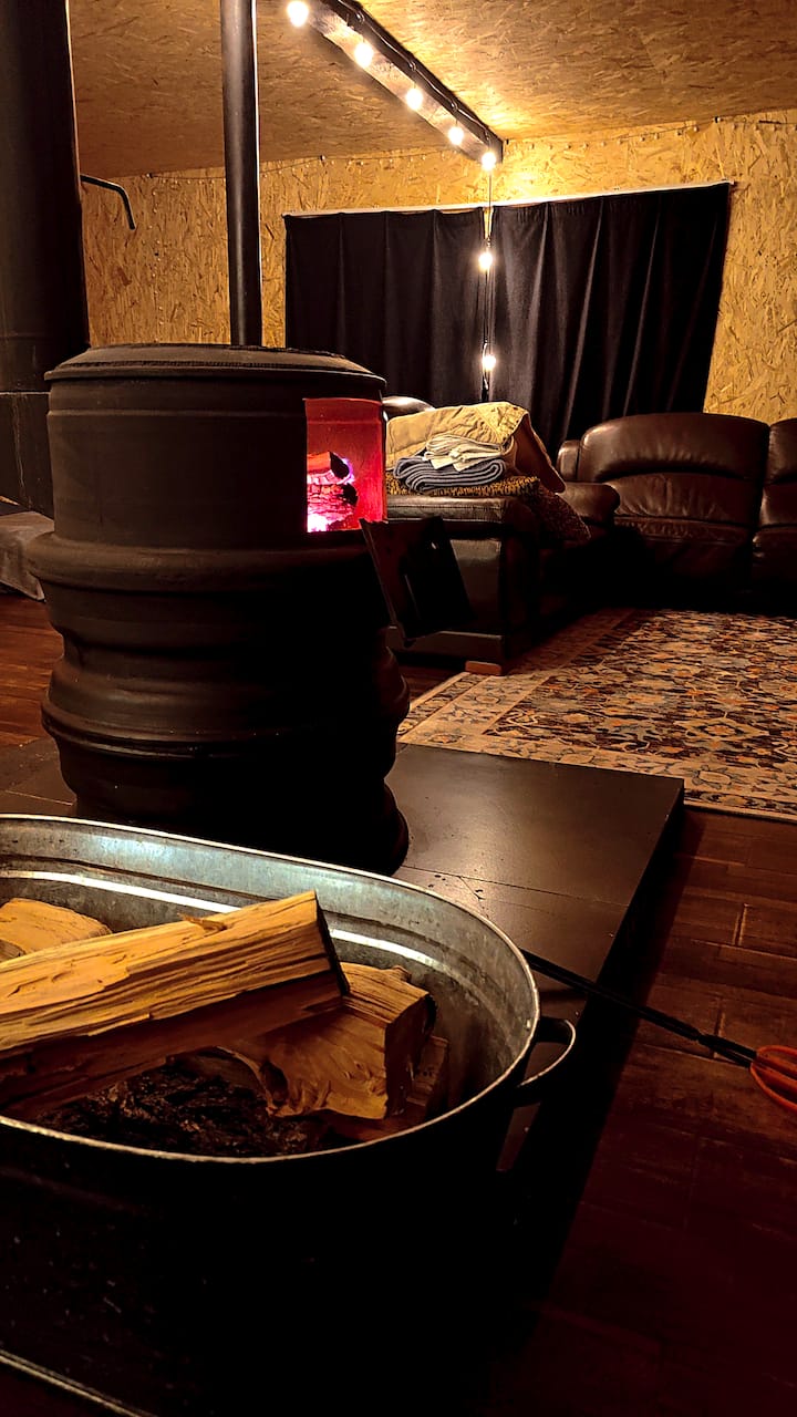 Cozy 2 Storey Wooden House - Mongolia