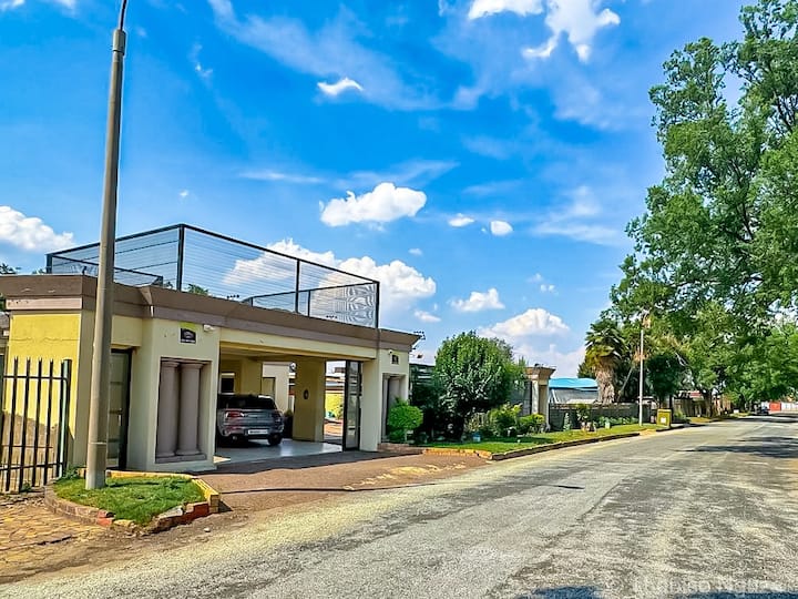 Khayalethu Airbnb - Kempton Park