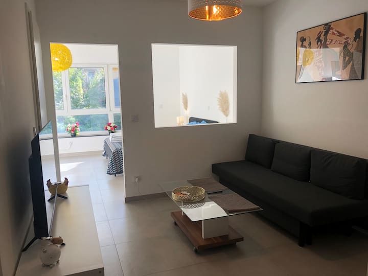 Appartement Calme Avec Parking - Proche Gare/ville - Luxembourg