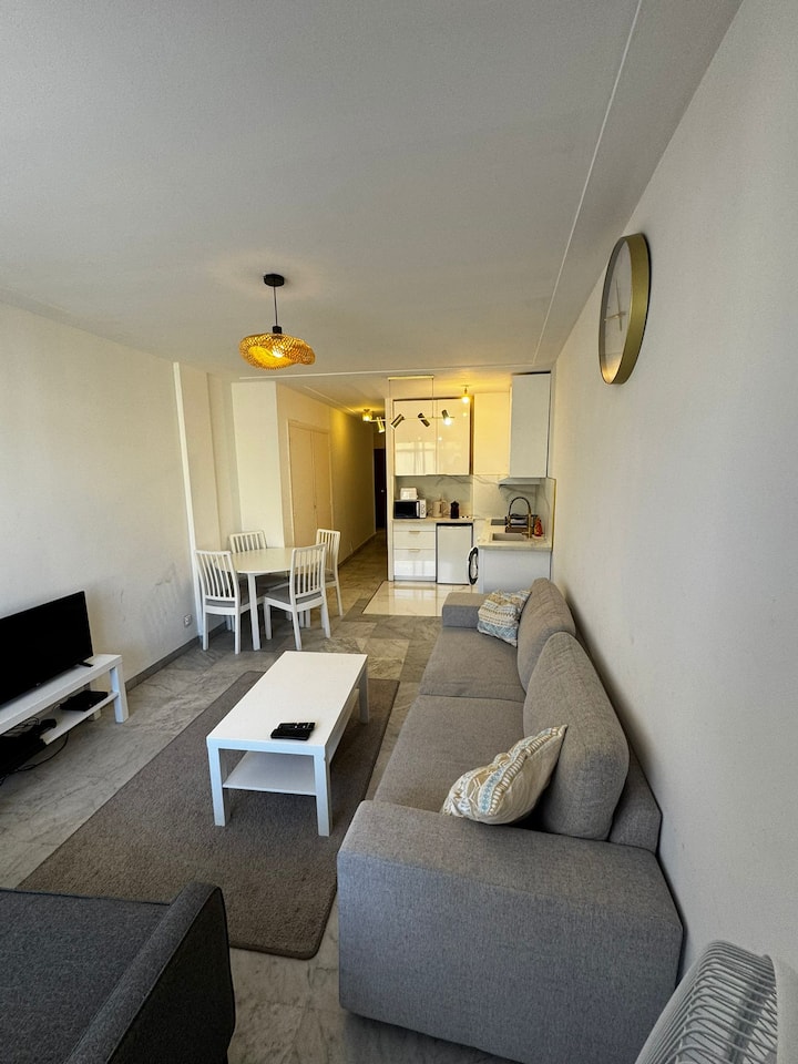 Au Bord De La Mer
2 Pièces - Villefranche-sur-Mer