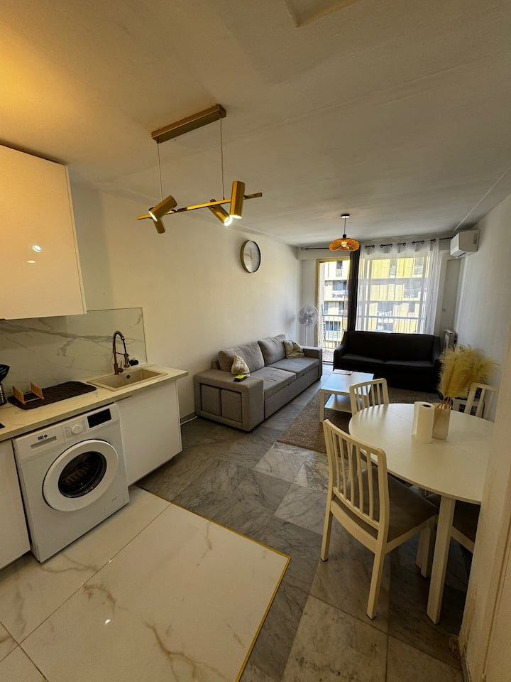 Golden Shore Residence - Nice