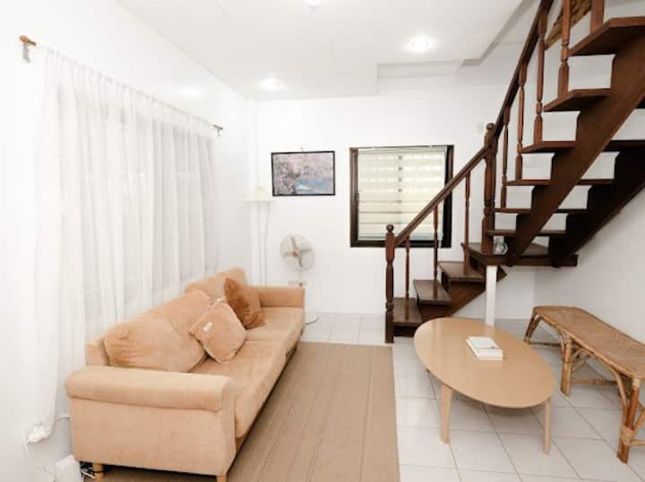 Budget Vacation House 5 Mins Walk To Elyu Beach - San Fernando
