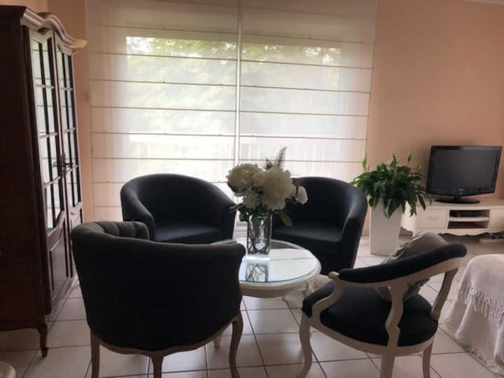 Appartement 2 Chambres Au Calme - Villefranche-sur-Saône