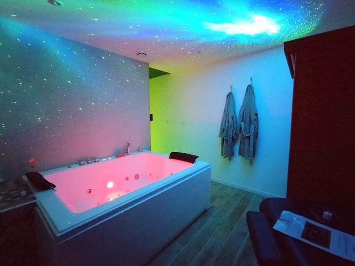 L'envolée : Maison Avec Balnéo 2 Places Et Sauna - Bergerac