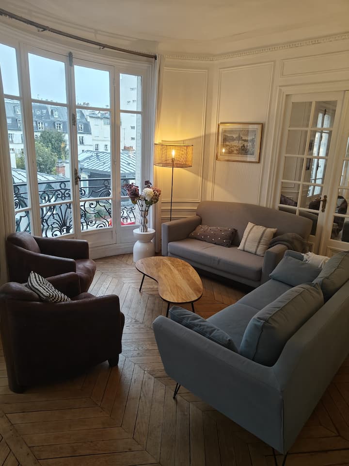Appartement Familial Tour Eiffel /Trocadéro /Passy - Paryż