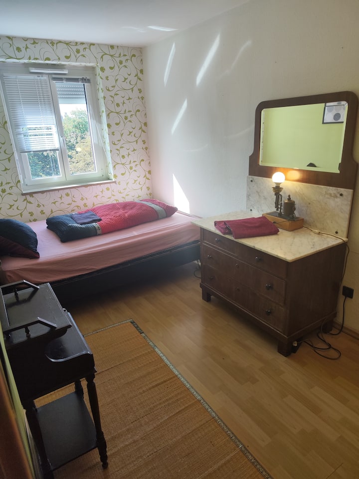 Neu: Preisgünstig Und Zentral - Munich