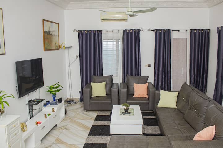 Jolie Maison T3 à 5 Min De La Plage De Fidjrossè - Cotonou