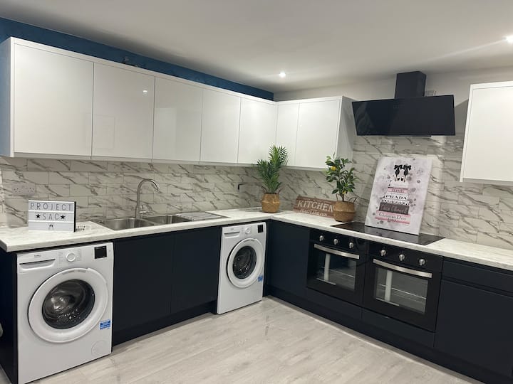 Lovely Modern Room - Coventry