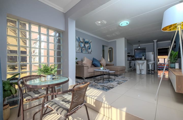 Gorgeous Diamond808 - Midrand